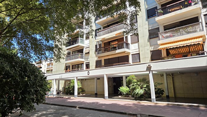 Appartement 4 pièces à louer à Montpellier, Antigone