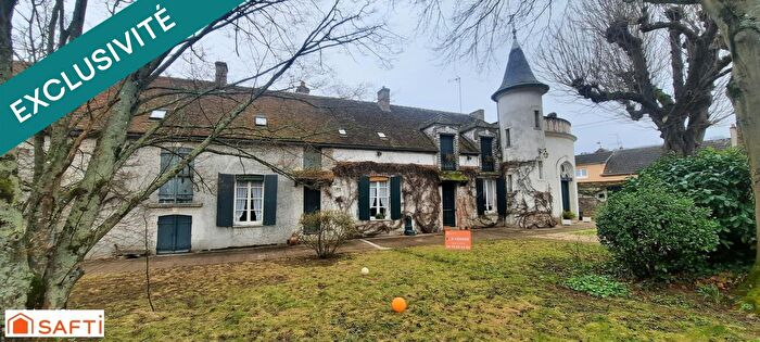 Maison à vendre - Véron - 15 pièces - 9 chambres