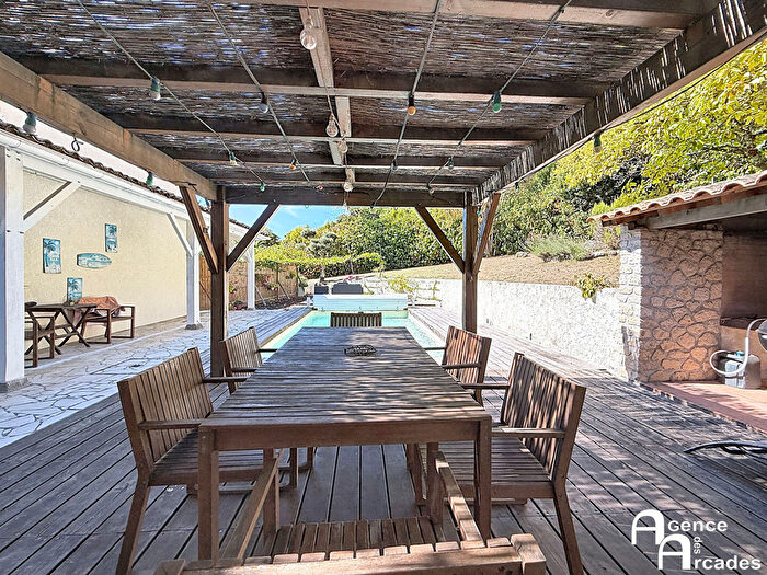 Maison 8 pièces à Baurech, à vendre