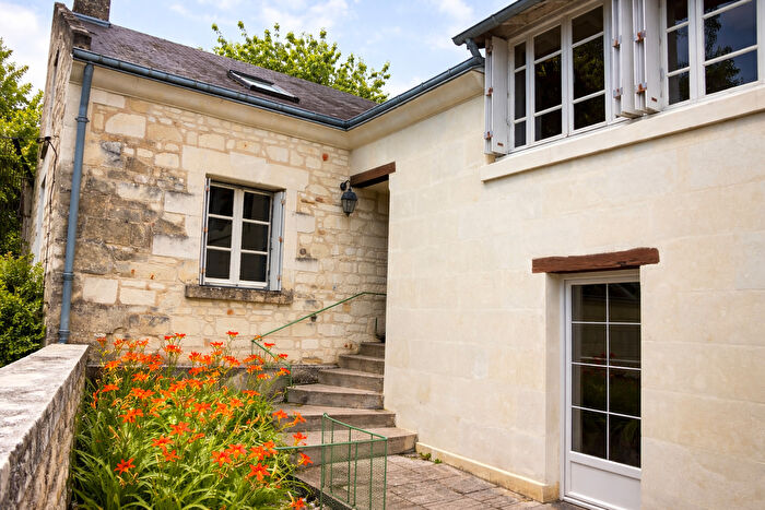 Maison à vendre - Chinon - 6 pièces - 5 chambres