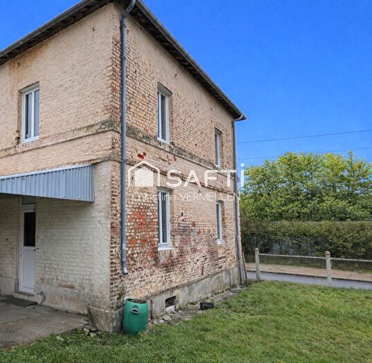 Maison à vendre - Saint-Martin-de-la-Lieue - 5 pièces - 4 chambres