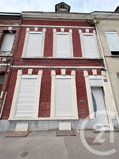 Maison 5 pièces à Saint-Quentin, Vermandois, à vendre