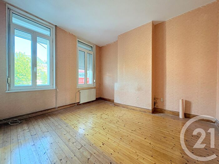 Maisons à vendre et appartements à louer - 3