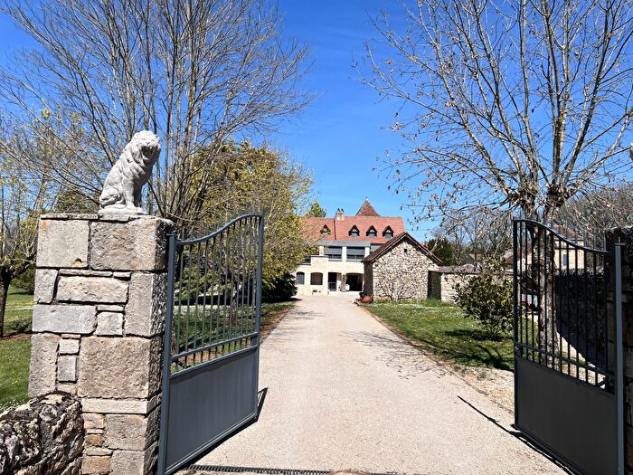 Maison à vendre - Villeneuve - 10 pièces - 4 chambres