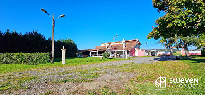 Maison à vendre - Saiguède - 6 pièces - 5 chambres