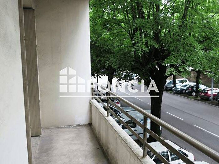 Appartement à louer - Clemenceau, Dijon - 1 pièce