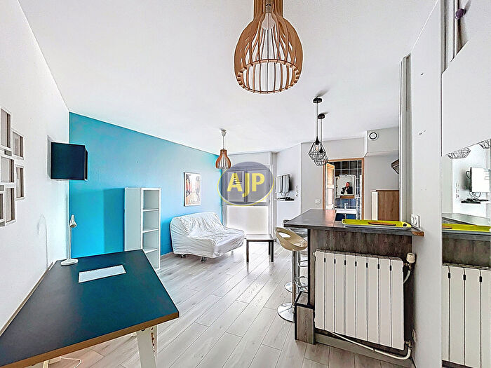 Appartement à vendre - Talence, Saint-Genès, La Médoquine, Haut-Brion - 1 pièce