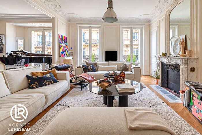 Appartement 4 pièces à vendre à Paris 17ème, Courcelles, Wagram