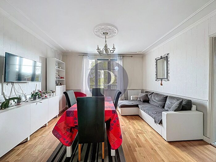 Appartement à vendre - Vitry-sur-Seine, Gare, Jean-Jaurès - 4 pièces - 3 chambres