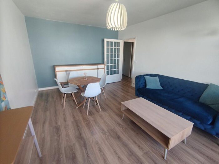 Orléans, Dunois, Châteaudun : Appartement 2 pièces à louer