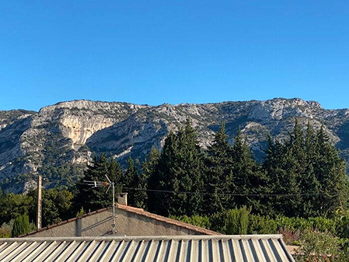 Maison à vendre - Taillades - 10 pièces - 5 chambres