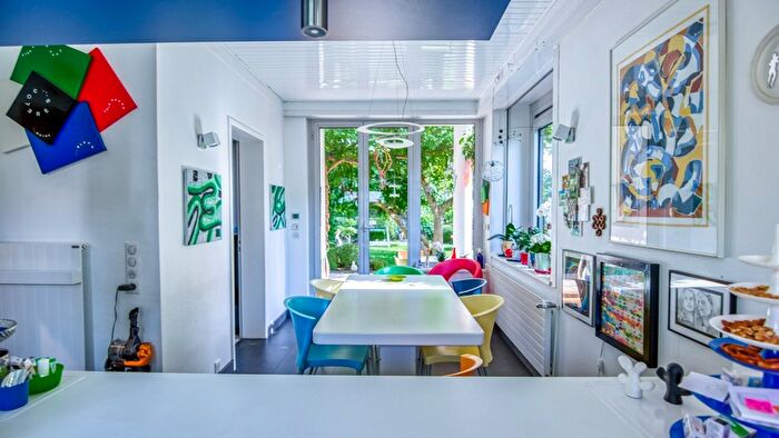 Maison à vendre - Mulhouse, Bourtzwiller - 8 pièces - 5 chambres