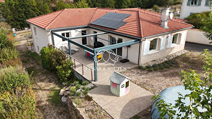 Maison 6 pièces à Unieux, à vendre