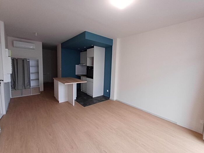 Appartement à louer - Millau, Jean Jaurès - 1 pièce - 1 chambre