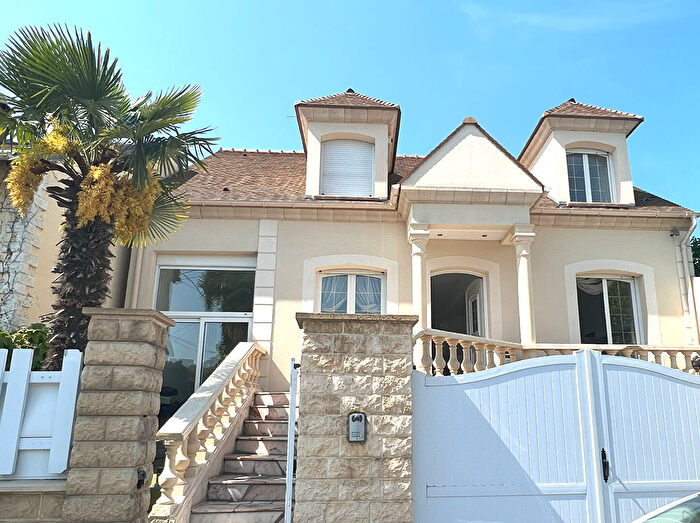 Maison à vendre - Bezons, Chênes, Val Notre Dame - 5 pièces - 3 chambres