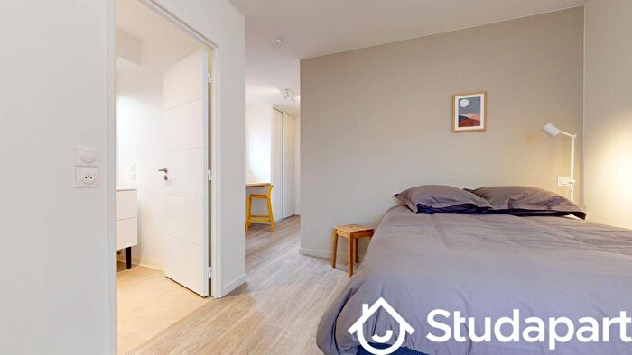 Appartement à louer - Le Grand Trou, Lyon ème arrondissement - 1 pièce - 1 chambre