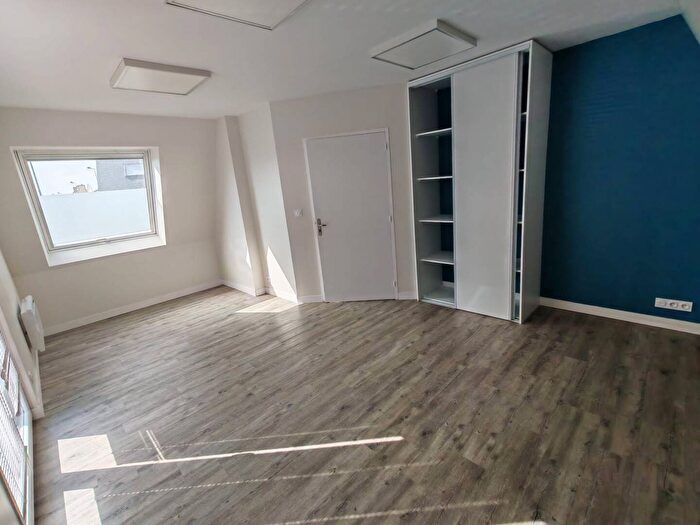 Appartement à louer - Plougoulm - 3 pièces - 2 chambres