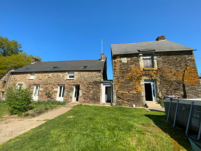 Maison à vendre - Monteneuf - 6 pièces - 5 chambres