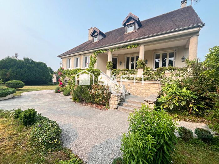 Maison 6 pièces à Saint-Jean-aux-Bois, à vendre