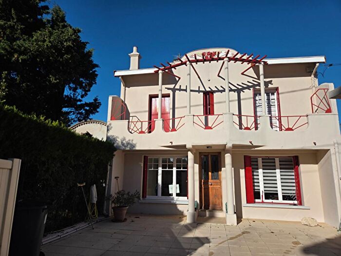 Maison à vendre - Montélimar, Cabiac, Montlouis, Margerie, Chapellerie - 5 pièces - 4 chambres