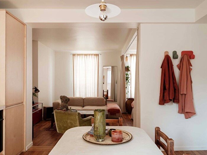 Appartement à louer - Goutte dOr-Château Rouge, Paris ème - 1 pièce