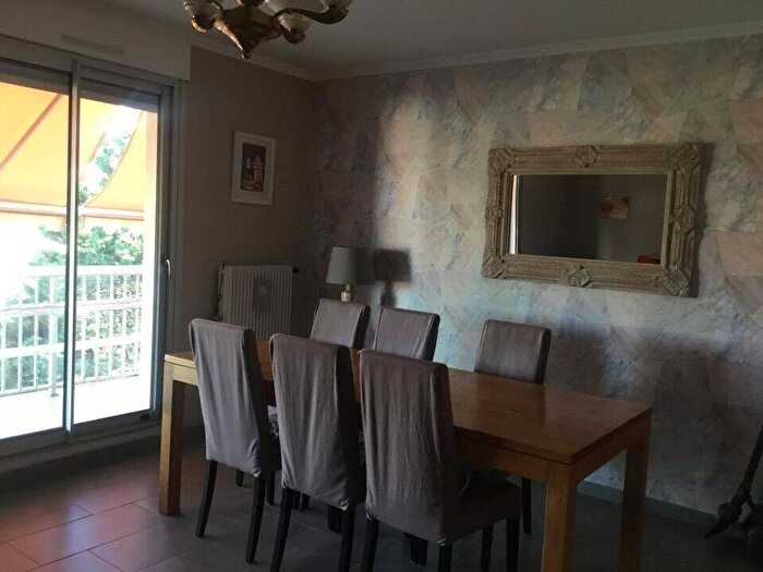Ouest, Miribel : Appartement 1 pièce à louer