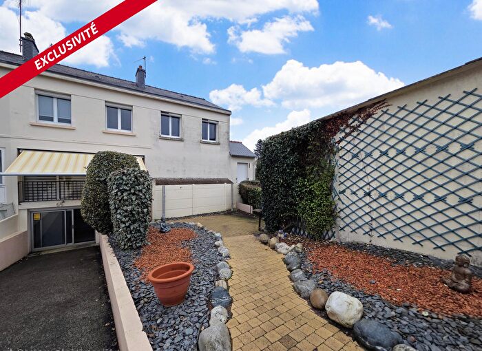 Maison à vendre - Guingamp - 4 pièces - 3 chambres