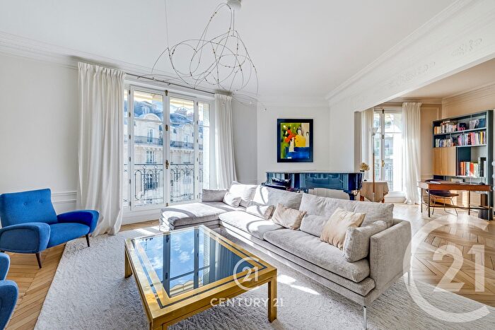Appartement 8 pièces à vendre à Paris 16ème, Porte de Saint-Cloud, Auteuil-Sud