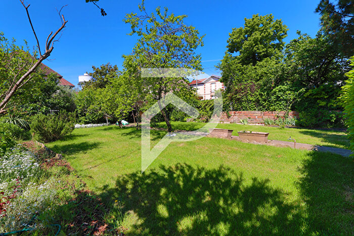 Maison à vendre - Chatou, Ouest - 6 pièces - 3 chambres