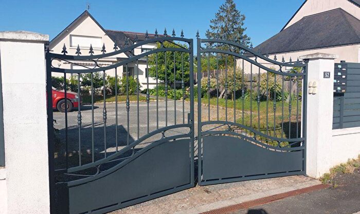 La Dezière-L'Etang, Avrillé : Appartement 2 pièces à louer