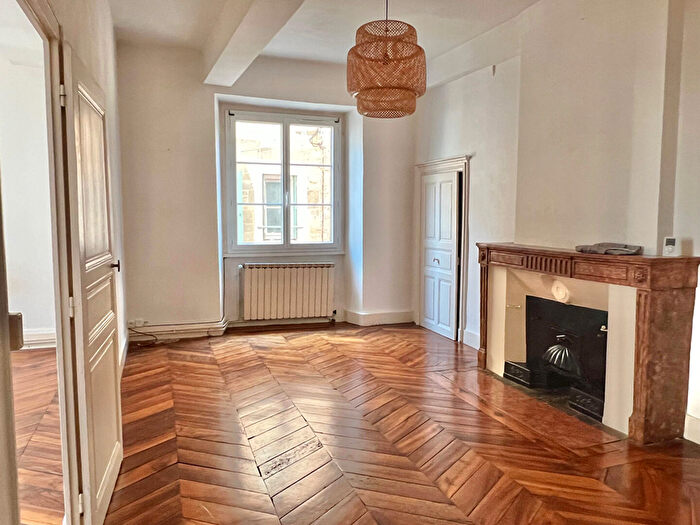 Appartement 3 pièces à Bourgoin-Jallieu, Centre-ville, Pont Saint-Michel, à vendre