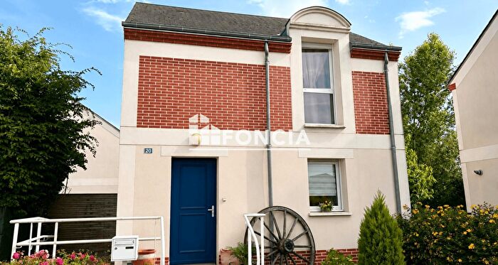 Saint-Pryvé-Saint-Mesmin : Maison 4 pièces à vendre