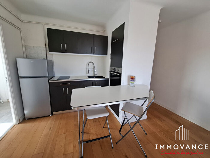 Appartement à louer - Montpellier, Estanove - 2 pièces - 1 chambre