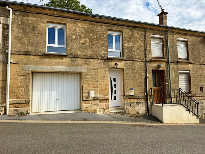 Maison 6 pièces à louer à Sury