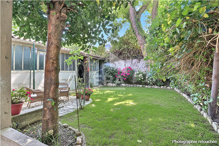 Maison à vendre - Saint-Denis, Champ de Courses - 3 pièces - 2 chambres