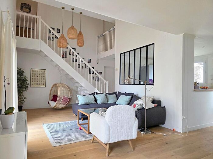 Maison à vendre - Montesson, Les Rabaux - 7 pièces - 5 chambres