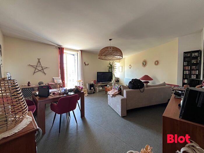 Appartement 4 pièces à louer - Montfort-sur-Meu