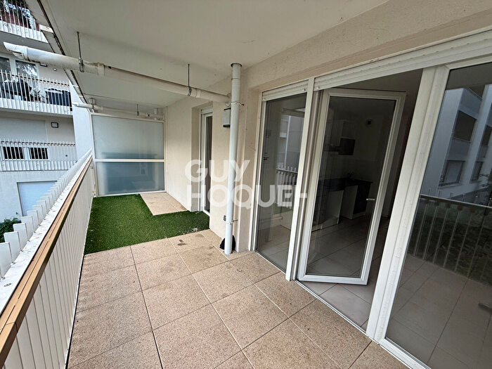 Givors, Canal : Appartement 3 pièces à louer