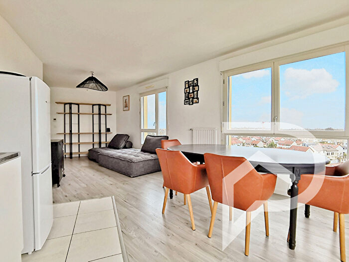 Appartement à louer - Vitry-sur-Seine, Moulin Vert - 4 pièces - 3 chambres