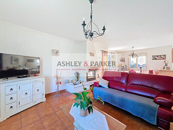 Maison à vendre - Bendejun - 4 pièces - 3 chambres