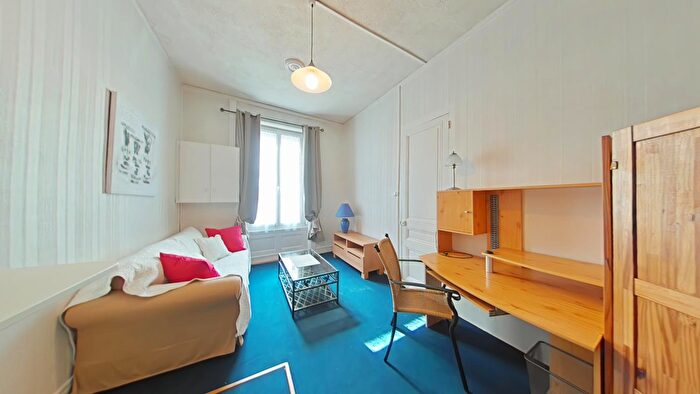 Saint-Étienne, Jacquard, Préfecture : Appartement 1 pièce à louer