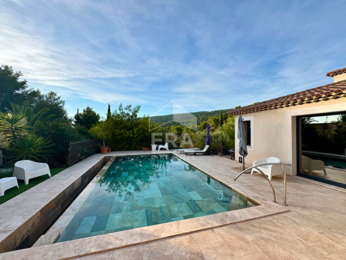 Maison à vendre - Ceyreste - 5 pièces - 3 chambres