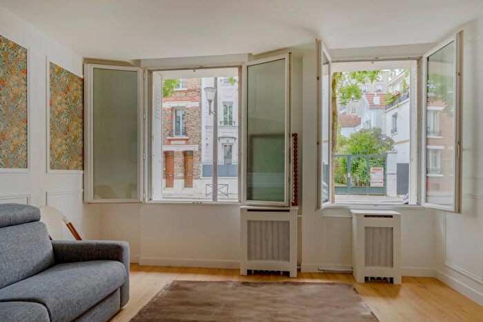 Paris 16ème, Porte de Saint-Cloud, Auteuil-Sud - Appartement 1 pièce à vendre