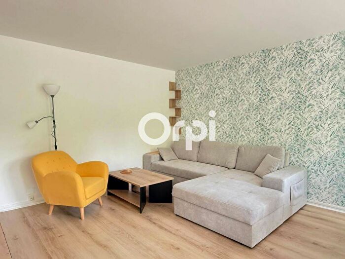 Moret-Loing-et-Orvanne : Appartement 3 pièces à louer