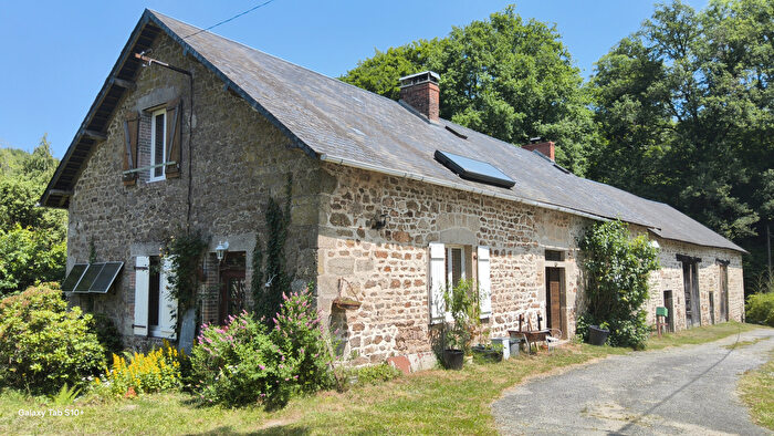 Maison à vendre - Domps - 4 pièces - 1 chambre