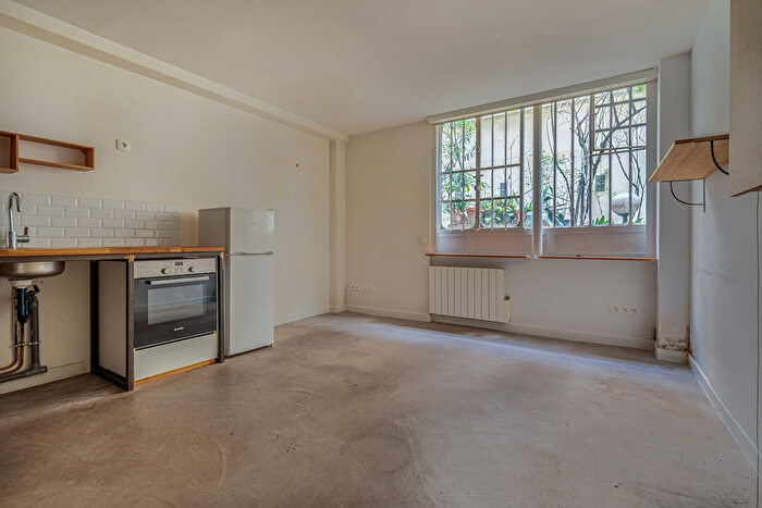 Appartement à vendre - Paris e , Belleville, Saint-Maur - 1 pièce