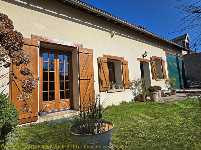 Maison à vendre - Chemilly-sur-Yonne - 4 pièces - 3 chambres