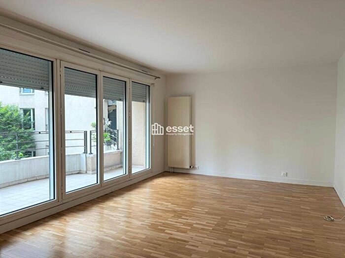 Aligre-Gare de Lyon, Paris 12ème arrondissement : Appartement 3 pièces à louer