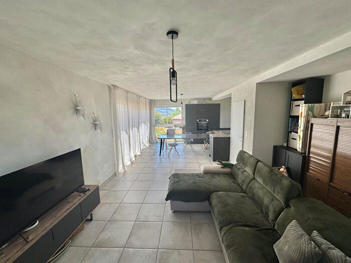 Maison 4 pièces à vendre à Yssingeaux
