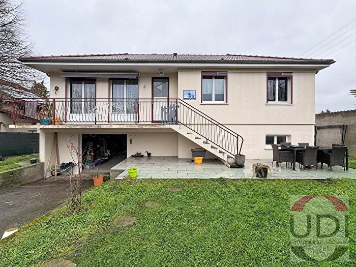 Maison à vendre - Lavaveix-les-Mines - 4 pièces - 3 chambres